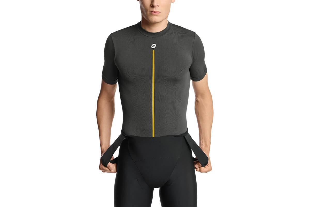 Assos Spring Fall 2/3 Skin Short Sleeve Base Layer P1 – Condor Cycles